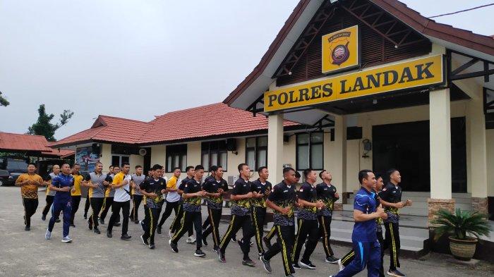 Personel Polres Landak Polda Kalbar Laksanakan Olahraga Bersama Casis ...