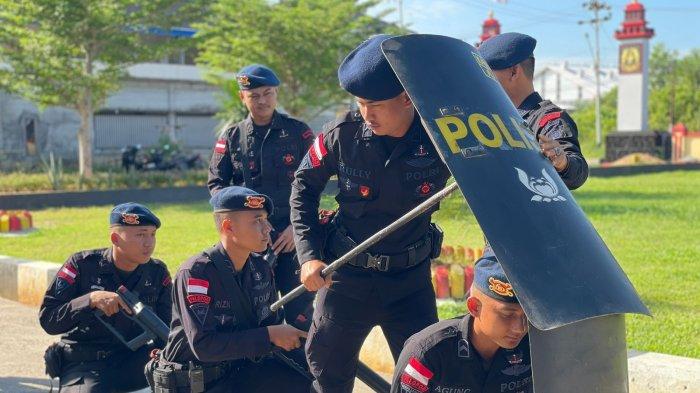 Personel Brimob Polda Kalbar Latihan PHH untuk Minimalisir Kesalahan ...
