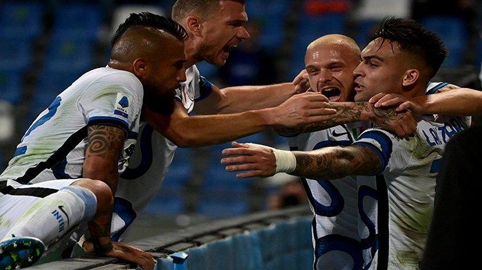 Bintang Inter Milan Mengaku Digoda Untuk Bergabung Dengan Barcelona ...