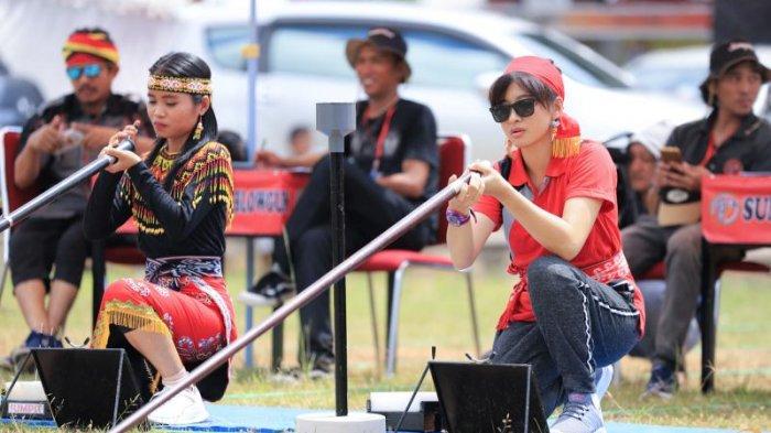 FOTO: Lomba Menyumpit Berbagai Kategori Meriahkan Pekan Gawai Dayak di ...