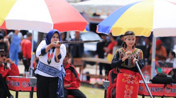 FOTO: Lomba Menyumpit Berbagai Kategori Meriahkan Pekan Gawai Dayak di ...