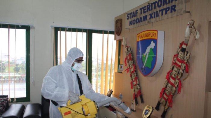Cagah Corona, Kodam XII Tanjungpura Semprot Disinfektan ke Berbagai ...