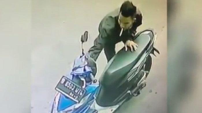 Video Aksi Maling Motor Ini Bikin Kita Waspada, Mengunci Setang ke ...