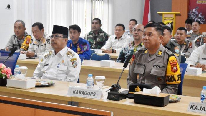 Pj Bupati Ismail Pastikan Pemkab Mempawah Dukung Pelaksanaan Operasi Lilin Kapuas 2024 ...