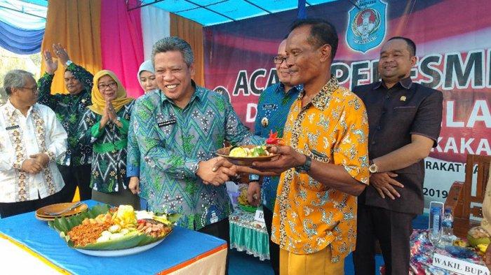 Resmikan Desa Parit Keladi, Muda Mahendrawan Berharap Masyarakat dapat ...