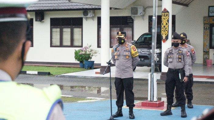 Pimpin Apel Pagi, Kapolres Tekankan Personel untuk Selalu Ingatkan Masyarakat Disiplin Prokes ...