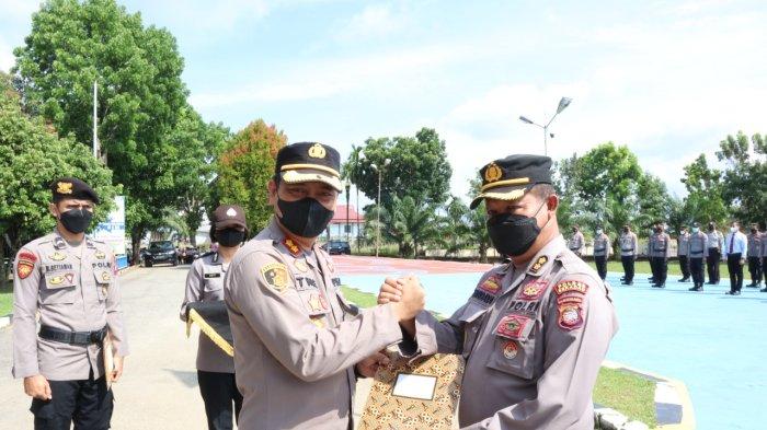 Wujud Penghormatan Personel, Polres Sekadau Gelar Upacara Wisuda Purna Bhakti - Tribunpontianak ...