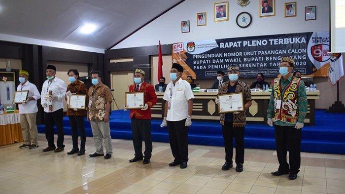 Hasil Cabut Undi di KPU Bengkayang, Ini Nomor Urut Empat Paslon - Tribunpontianak.co.id