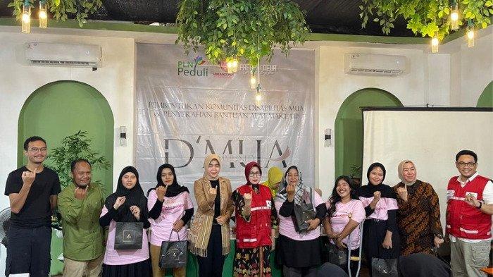 Disabilitas Make Up Artis Community Pontianak Resmi Dibentuk ...