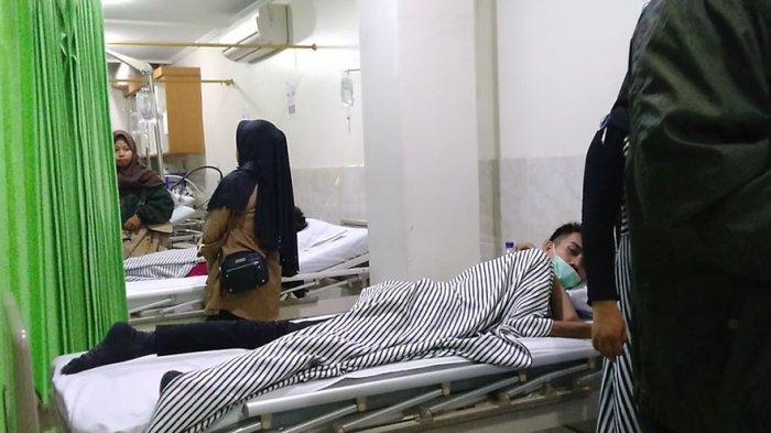 BREAKING NEWS: 9 Orang Dilarikan ke UGD Rumah Sakit Promedika, Diduga Keracunan ...