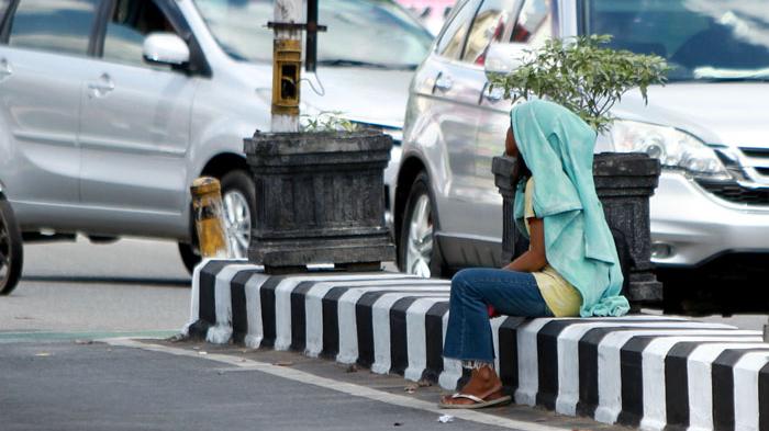 [FOTO-FOTO] Pengemis Beroperasi pada Momen Hari Raya - Tribunpontianak ...