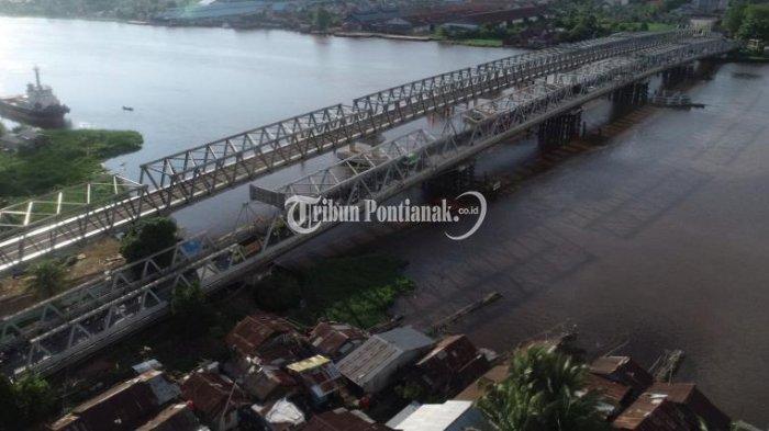 FOTO: Jembatan Landak di Jalan Sultan Hamid II Pontianak ...