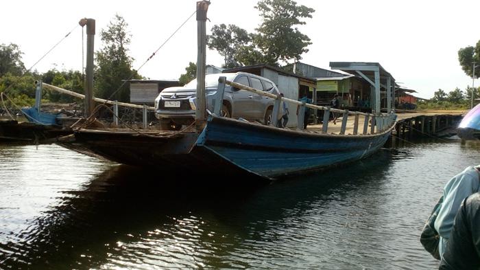 Perahu Kayu Didesain Mirip Feri - Tribunpontianak.co.id