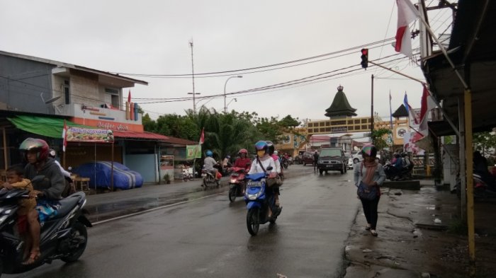 Perempatan Tanjung Raya I dan II Ramai Lancar - Tribunpontianak.co.id