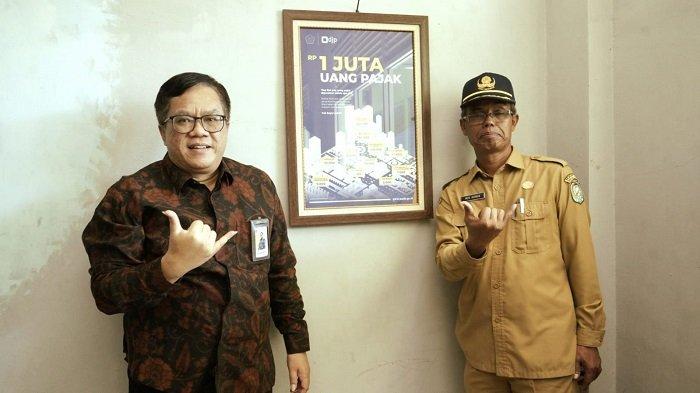 DJP Kalbar Pasang Poster Satu Juta Uang Pajak di SMA Negeri 3 Pontianak ...