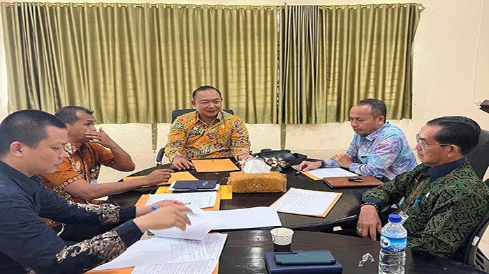 Sekda Pimpin Rapat Tim Penilai Kinerja PNS di Lingkungan Pemkab Ketapang - Tribunpontianak.co.id