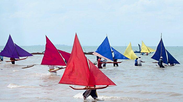 SEJARAH Perahu Jong, Permainan Tradisional Kepri Berusia Ratusan Tahun ...
