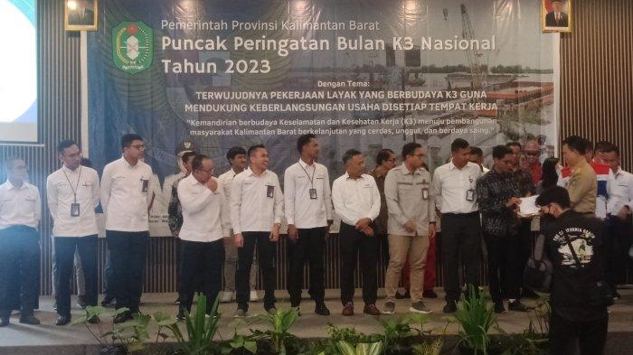 PT PLN Nusantara Power UPDK Kapuas Raih Penghargaan Nihil Kecelakaan Kerja Tahun 2023 ...