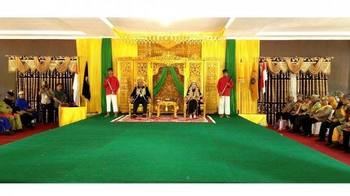 Ketahui Sejarah Awal Mula Terbentuknya Kerajaan Sekadau - Halaman all ...