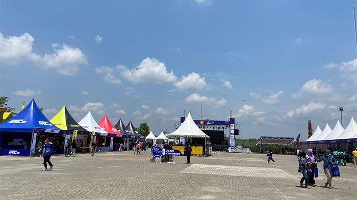 Shell bLU cRU Yamaha Enduro Challenge Sambangi Kalimantan Barat ...