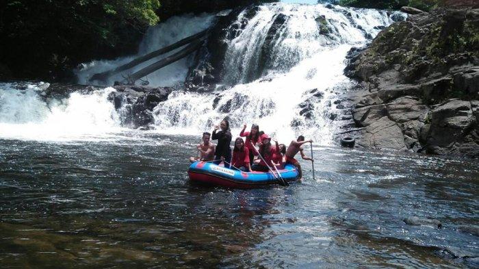 Ayo Jajal Arum Jeram dan Keindahan Riam Pangar Sanggau Ledo ...