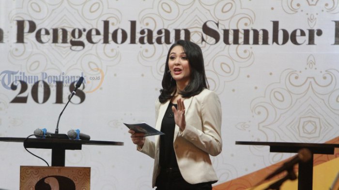 Cara Menjadi Moderator Lengkap Pengertian dan Contoh Teks Moderator ...