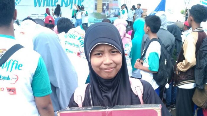 Dapat Kompor Gas, Risma Dewi Ngaku Seperti Kejutan - Tribunpontianak.co.id