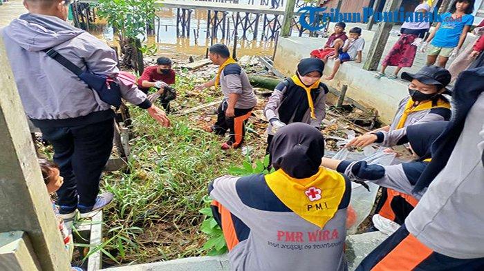 Aksi Bersih Sampah dan Susur Sungai Kapuas Dalam Rangka Peringati HUT ke 77 PMI - Halaman all ...