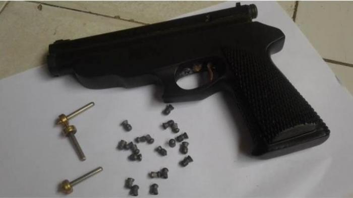 Siswa SMK Rakit Senjata Mirip Pistol, Dijual Rp 1 Juta ...