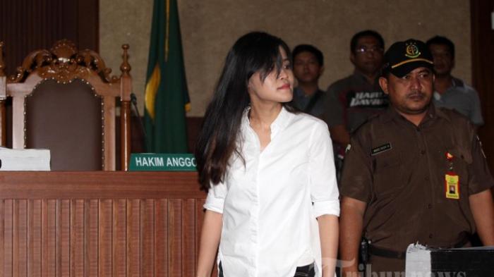 [FOTO-FOTO] Sidang ke-26, Pemeriksaan Jessica Kumala Wongso - Tribunpontianak.co.id