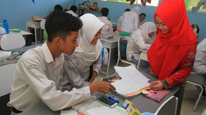 Suasana belajar Mengajar di SMA Negeri 3 Pontianak, Ini Foto-fotonya ...