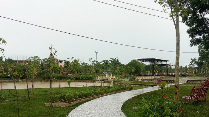 Taman Kota Intan, Tempat Tamasya Semua Usia - Tribunpontianak.co.id