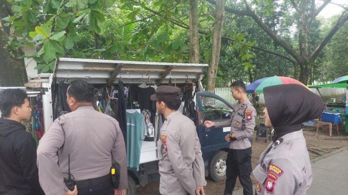 Personel Polresta Pontianak Bersilaturahmi dan Sosialisasi ke Warga Menjelang Pilkada Serentak ...