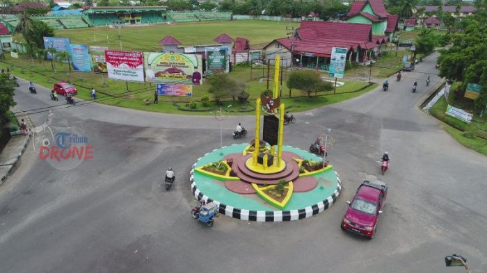 Foto-foto Keindahan Tugu Pancasila Putussibau - Tribunpontianak.co.id