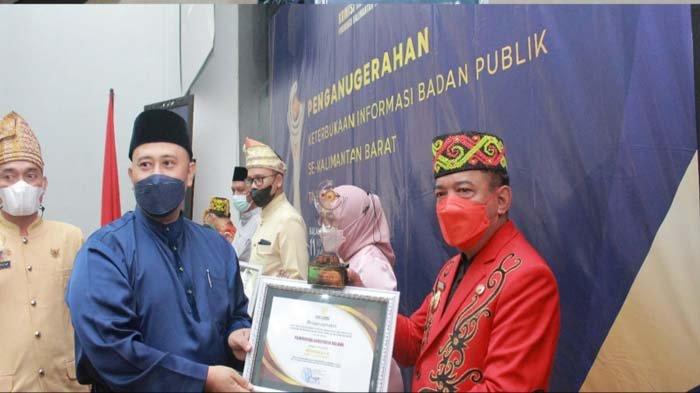 Pemkab Melawi Raih Peringkat 4 Kualifikasi Informatif Keterbukaan Informasi Publik ...