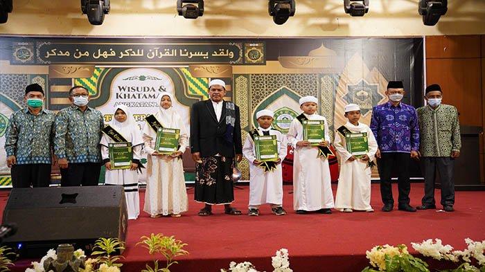 Masjid Cikal Bakal Cetak Generasi Qur'ani, TPA Masjid Al-Amin Sukses Gelar Wisuda dan Khataman ...