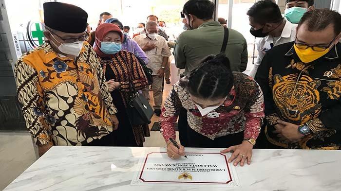 Percepat Pemeriksaan SWAB, Tjhai Chui Mie Resmikan Laboratorium PCR di ...