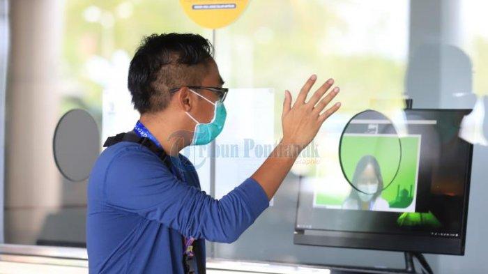 FOTO: Layanan Virtual Customer Assistant di Bandara Supadio ...