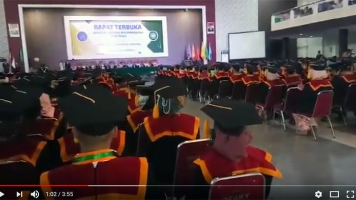 Lantunan Ayat Suci Alquran Iringi Acara Wisuda UMP - Tribunpontianak.co.id