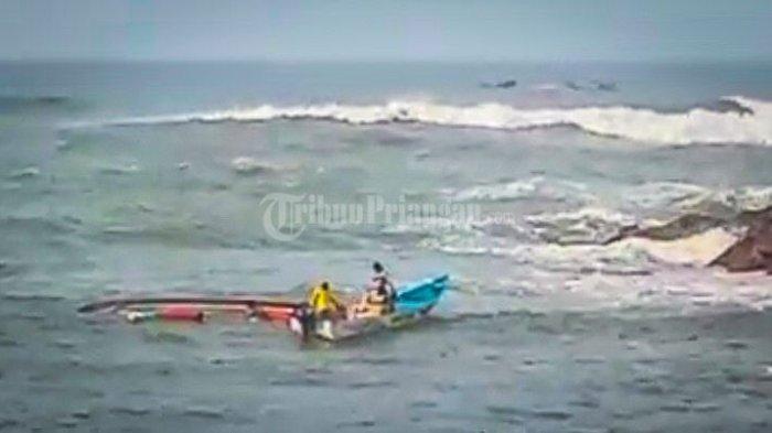 UPDATE Perahu Nelayan Terbalik di Tasikmalaya, Ketua HNSI: Kondisi Ombak Sedang Tinggi ...