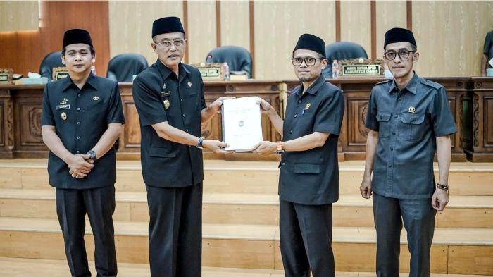 DPRD Ciamis Gelar Rapat Paripurna Penyampaian Rancangan KUA dan PPAS Kabupaten Ciamis TA 2024 ...