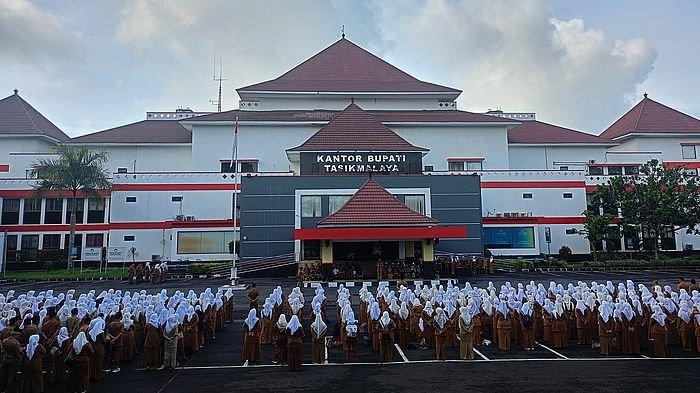 610 ASN di Lingkungan Pemkab Tasikmalaya Naik Pangkat, Golongan IVC ...