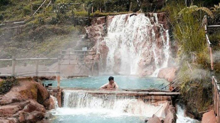Serunya Berendam Air Hangat di Air Panas Nagrak Parongpong Bandung ...