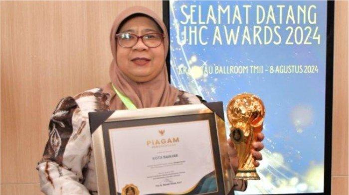 Pemkot Banjar Raih Penghargaan Sebagai Pemerintah Daerah dengan ... Pemkot Banjar Raih Penghargaan Sebagai Pemerintah Daerah dengan ...