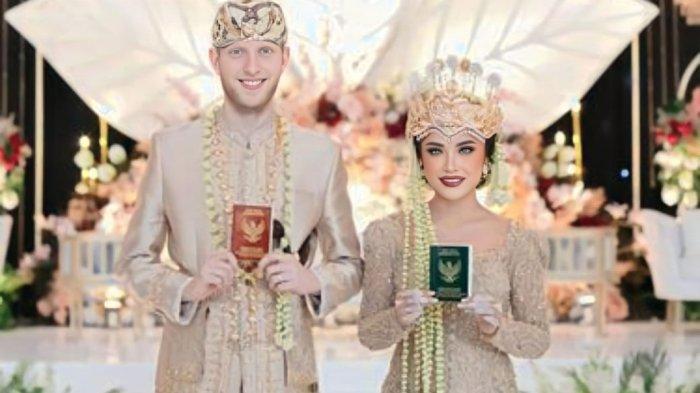 VIRAL, Bule Belanda Kepincut dan Persunting Neng Tasikmalaya, Nikah ...