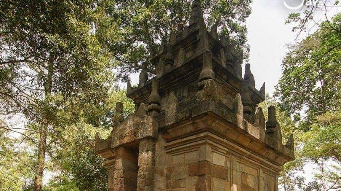 Candi Cangkuang Garut, Wisata Bersejarah Penuh Peninggalan Budaya Hindu ...