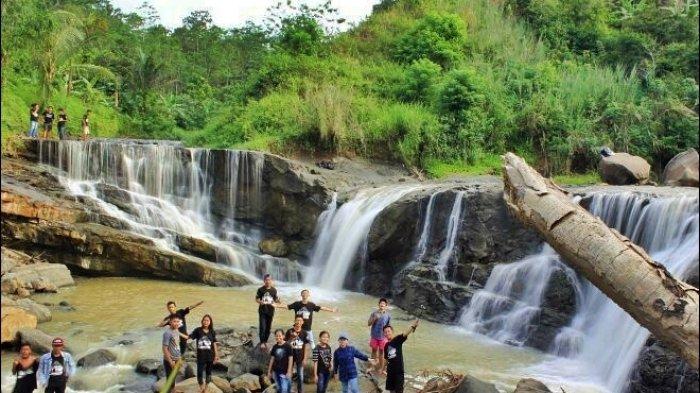 Menelusuri Keindahan Curug Buhud, Niagara Mini dari Sumedang yang Wajib ...