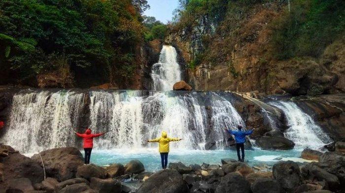 Sejuk dan Indahnya Pemandangan Curug Ngebul di Kawasan Bandung Barat ...