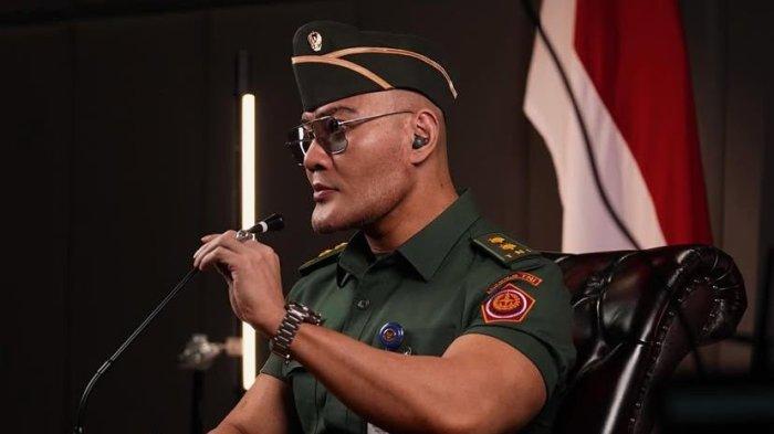Profil Deddy Corbuzier, Kini Sah Dilantik Jadi Stafsus Menhan Bidang ...
