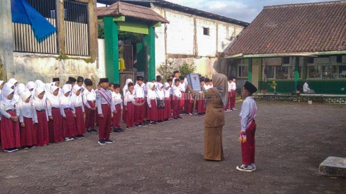 Diajarkan Mandiri, MPLS di SD Negeri 2 Salawu Tasikmalaya Tidak Dianjurkan Orang Tua Dampingi ...